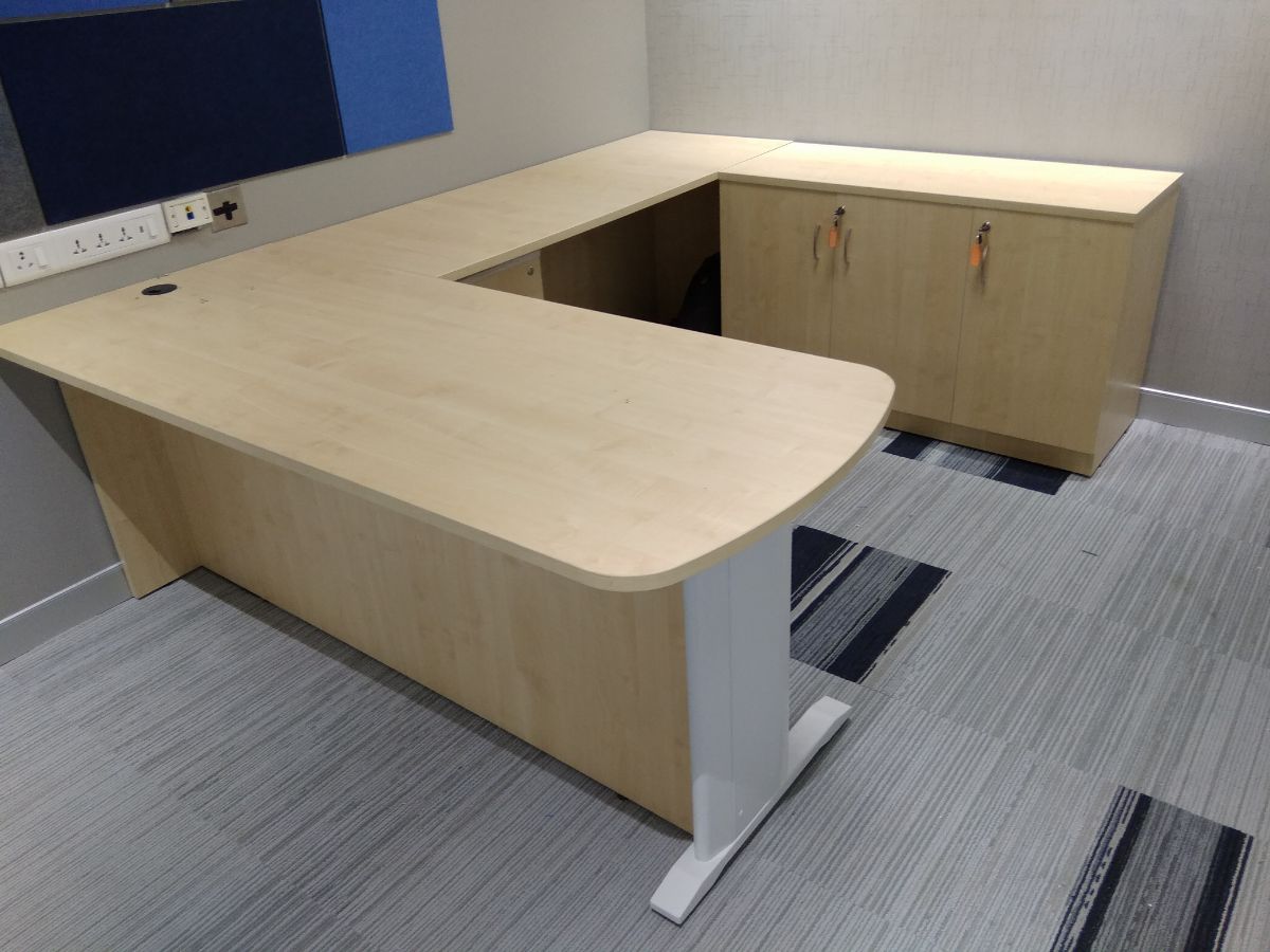 Royal India Offices - Best Cabin Tables in Bangalore