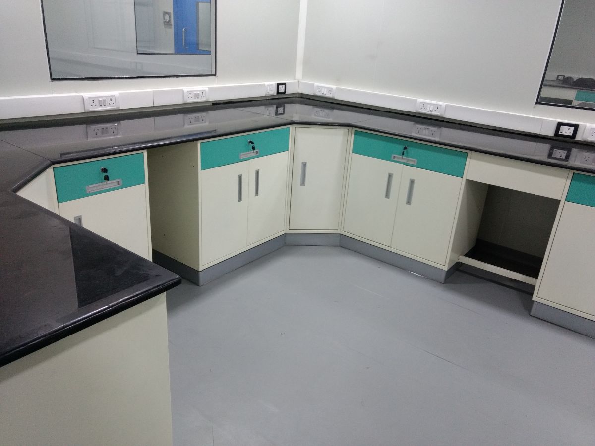 Royal India Offices - Best Lab Tables in Bangalore